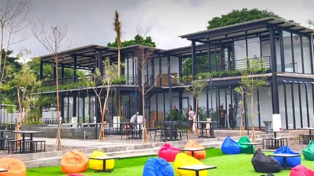 8 Rekomendasi Cafe di Serang yang Pasti Kamu Suka! - Dewatiket