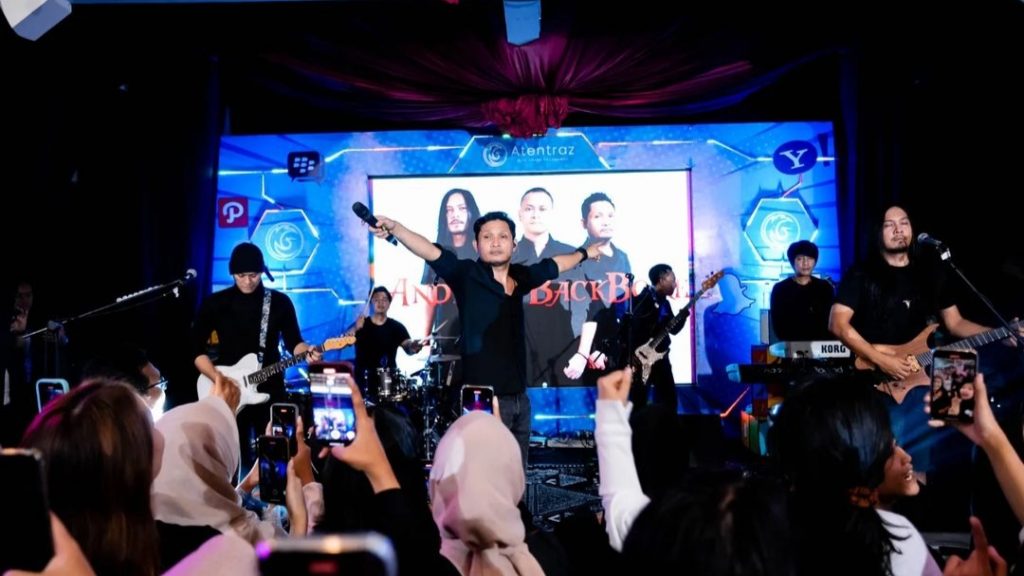 10 Lagu Andra and The BackBone Terpopuler: Diputar Ratusan Juta Kali ...