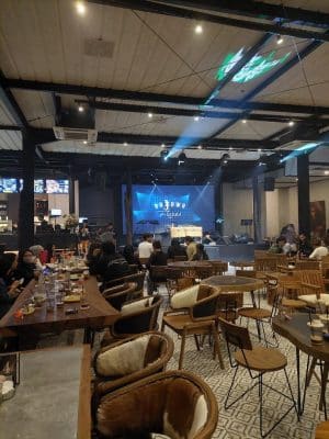 12 Cafe Live Music Jakarta Terbaik: Murah dan Hits! - Page 3 of 3 ...