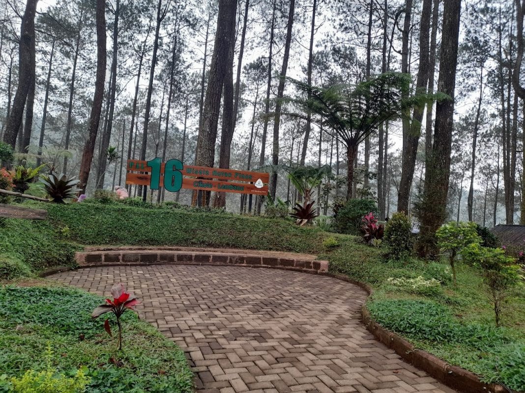 15 Tempat Wisata di Bandung yang Lagi Hits 2025 - Dewatiket
