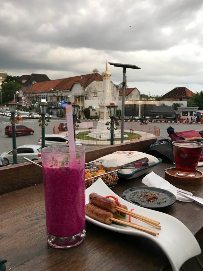 20 Rekomendasi Cafe di Jogja yang Estetik dan Ada Live Music - Dewatiket