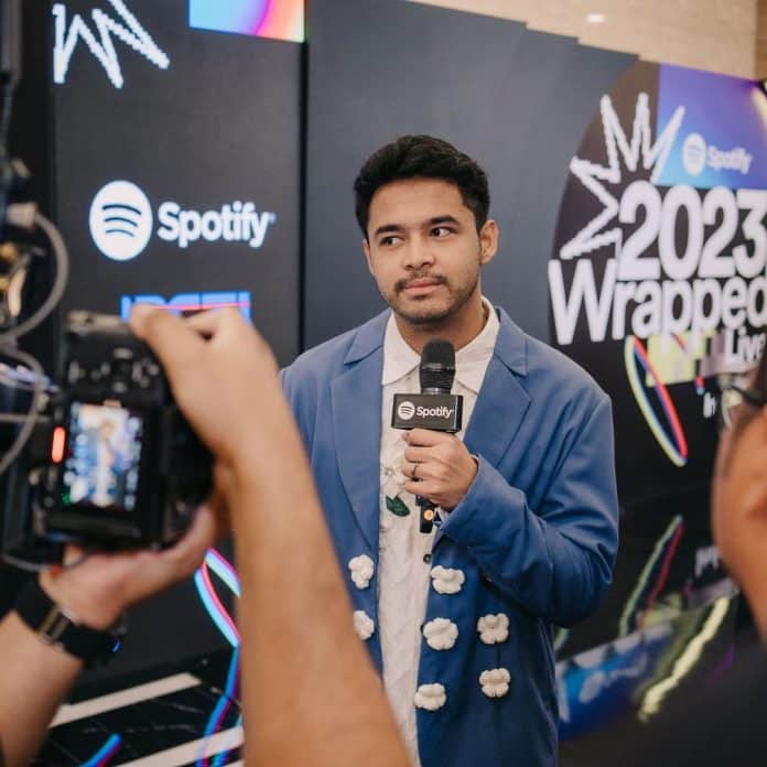 Profil Nadhif Basalamah: Orang Tua, Agama, dan Perjalanan Karier ...