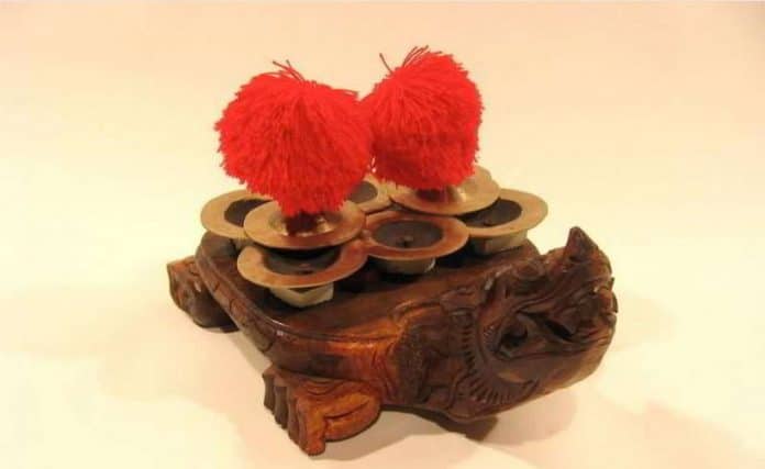 10 Alat Musik Bali yang Harus Kamu Ketahui: Ada Gamelan Sampai Kendang ...