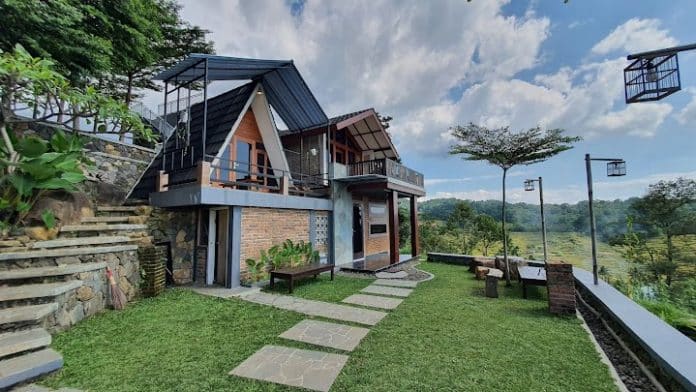 10 Tempat Wisata Majalengka Terbaru: Paling Viral dan Instagramable! - Dewatiket