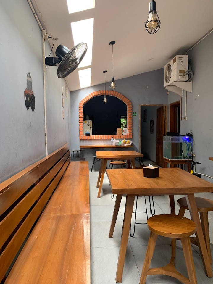 7 Rekomendasi Cafe Majalengka Terbaru: Murah dan Romantis! - Dewatiket