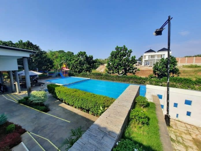 10 Kolam Renang Cirebon Terbaru: Harga Tiket dan Alamatnya! - Dewatiket.id