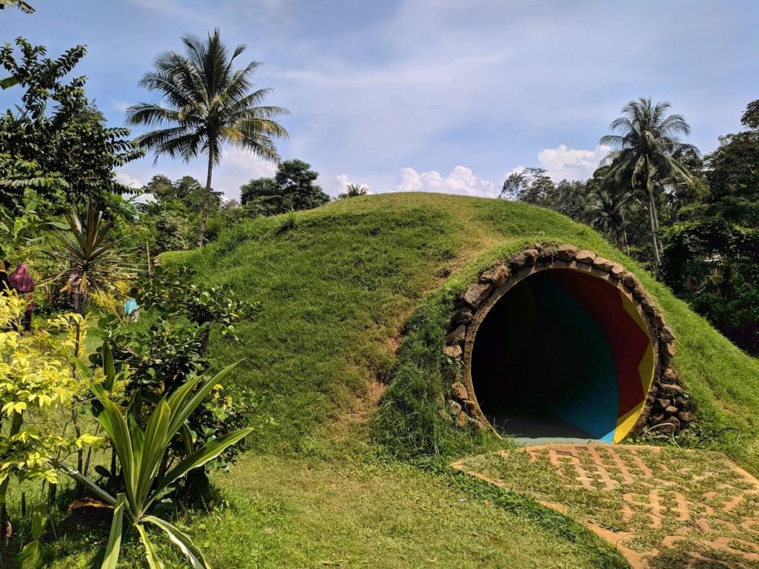 16 Tempat Wisata Kuningan Terbaru 2025, Lagi Hits Banget! - Dewatiket