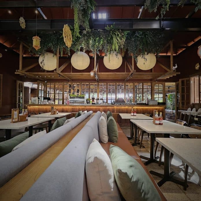 20 Cafe Live Music di Bandung Terbaru 2025 yang Hits Banget! - Dewatiket