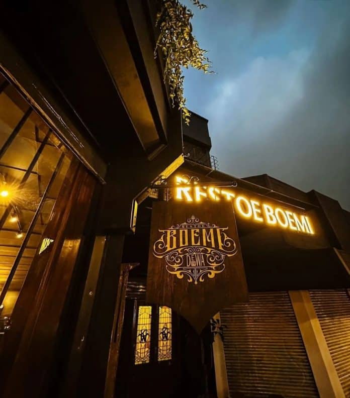20 Cafe Live Music di Bandung Terbaru 2025 yang Hits Banget! - Dewatiket