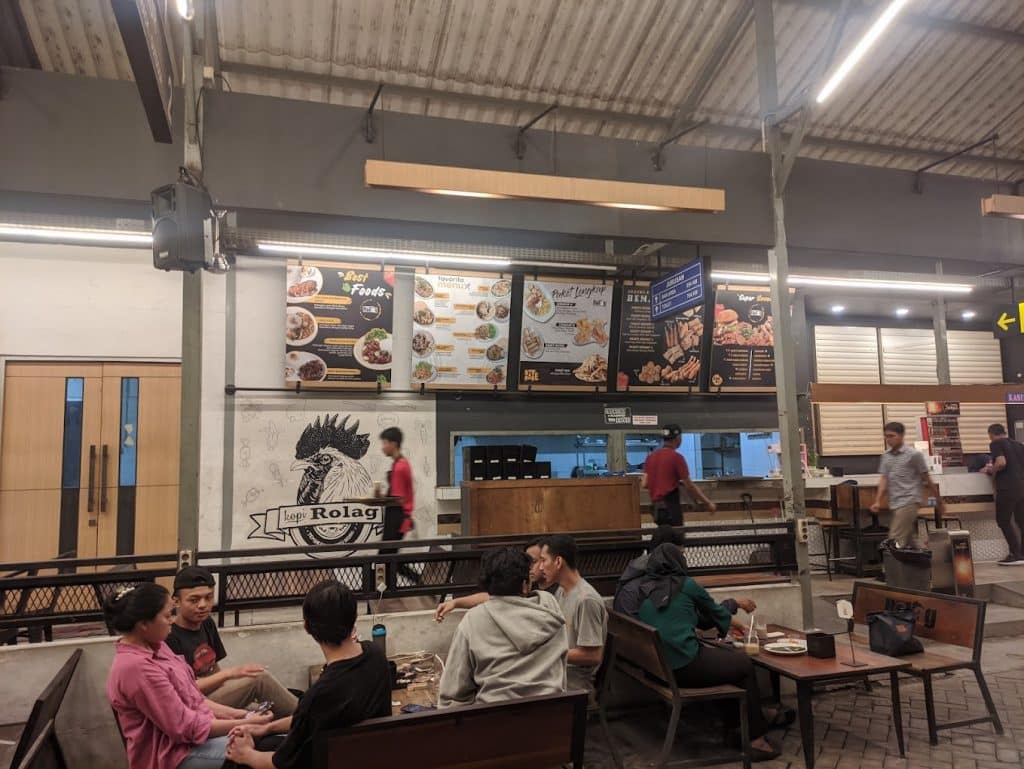 20 Cafe di Surabaya yang Murah dan Aesthetic 2025! - Dewatiket