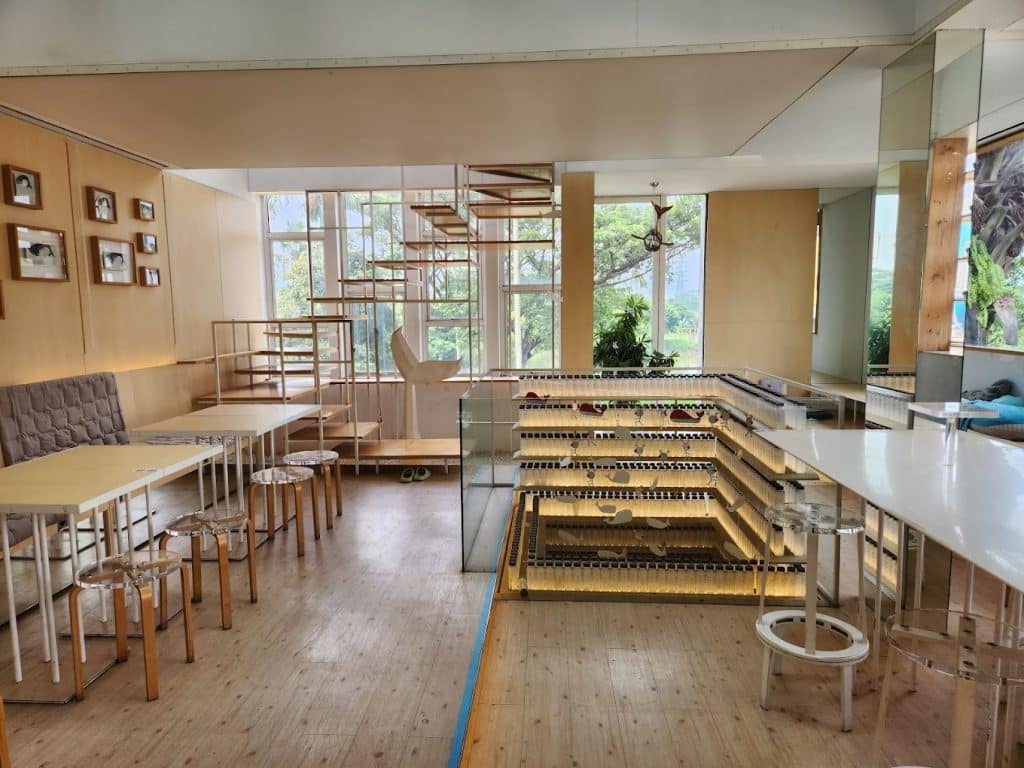 15 Cafe di Tangerang yang Instagramable: Hits dan Murah! - Dewatiket.id