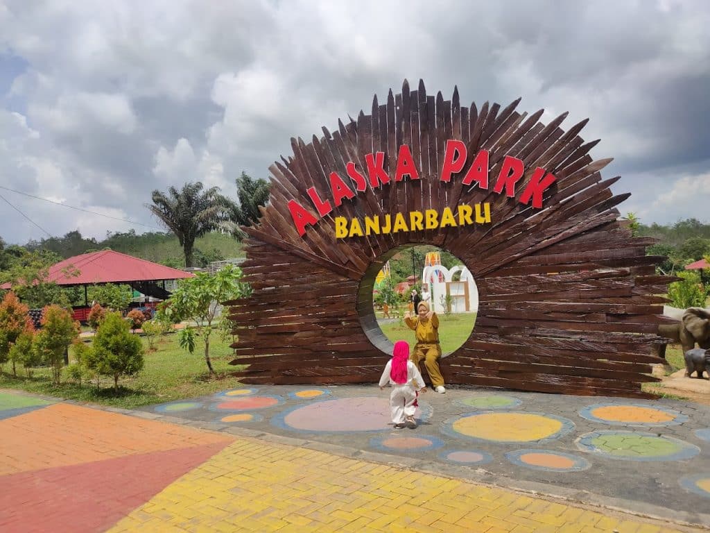 7 Waterpark Banjarbaru Terbaik 2024: Harga Tiket dan Lokasinya! - Dewatiket