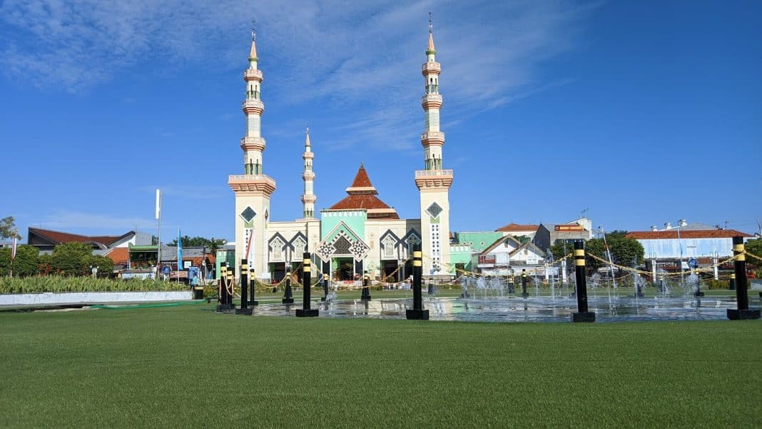 10 Wisata Tegal Terbaru 2024: Harga Tiket dan Alamatnya! - Dewatiket