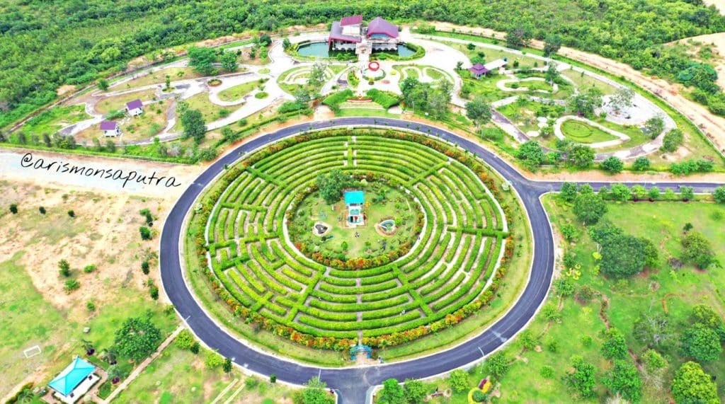 20 Tempat Wisata di Banjarbaru yang Lagi Viral Tahun 2025! - Page 2 of 2 - Dewatiket