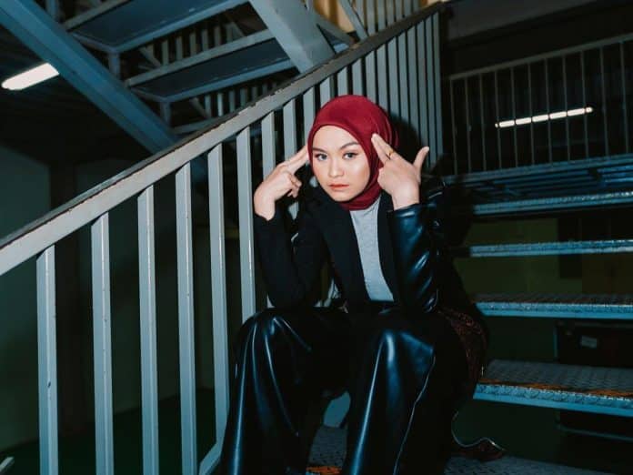 Profil Salma Salsabil: Biodata dan Perjalanan Kariernya! - Dewatiket
