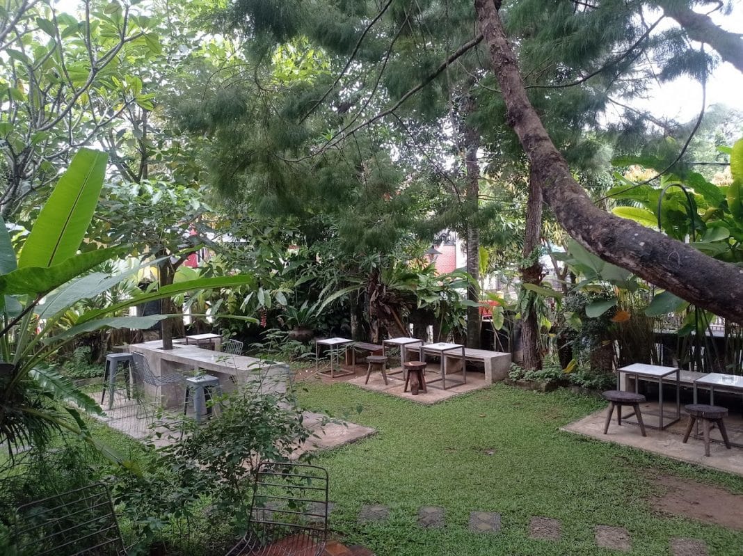 15 Cafe di Bogor View Bagus 2024: Kekinian dan Murah! - Dewatiket.id