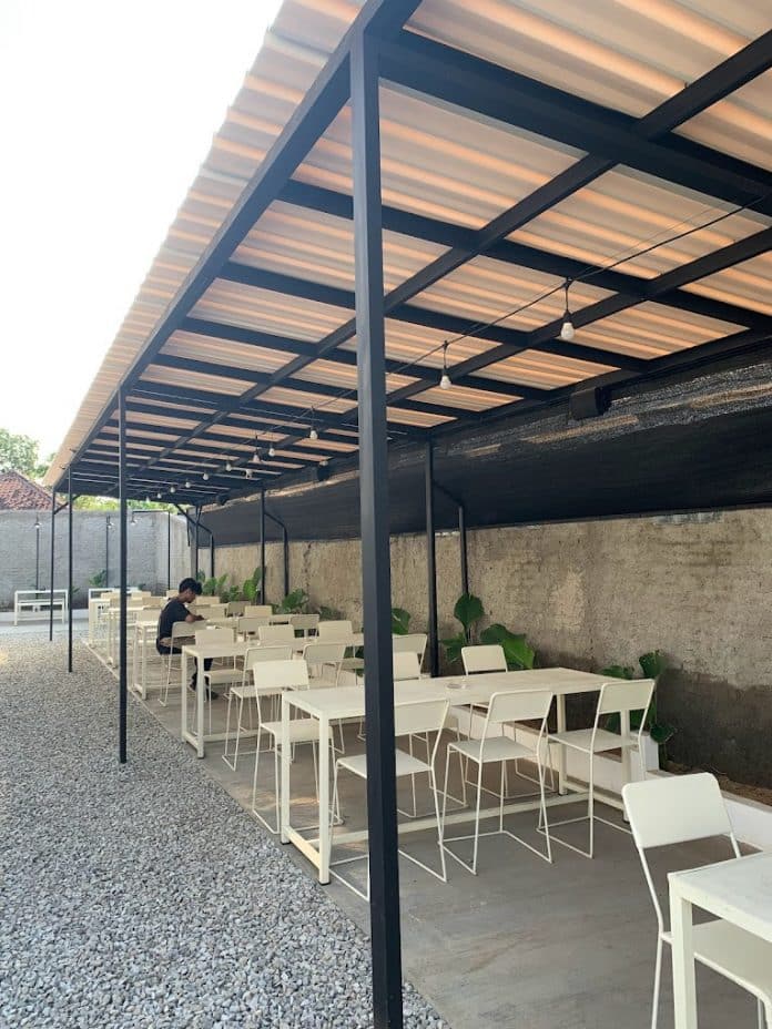 10 Cafe Karawang Instagramable Terbaik: Murah dan Estetik! - Dewatiket