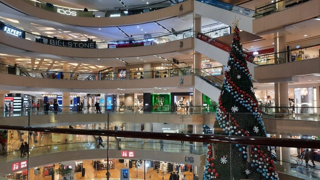 12 Mall di Surabaya Terbesar yang Lengkap dan Murah! - Dewatiket