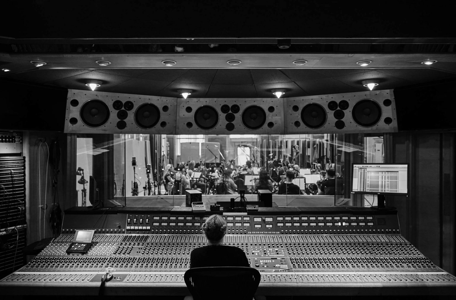 10 Studio Musik Terbaik di Dunia Sepanjang Masa - Dewatiket
