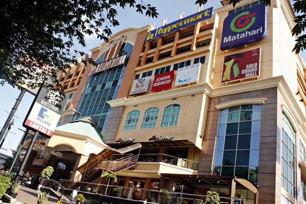 6 Mall di Solo yang Bagus: Paling Besar dan Lengkap! - Dewatiket
