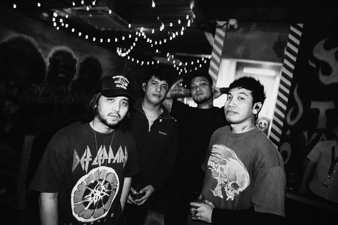 5 Makna Lagu Duka - Last Child Buat Kamu yang Masih Galmov! - Dewatiket